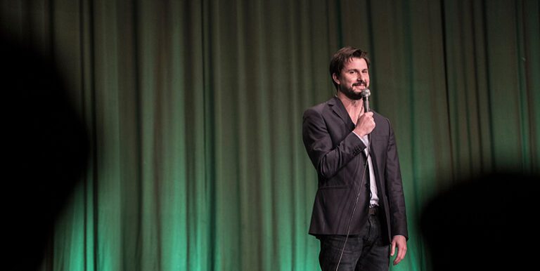 Comediante Hugo Sousa vai atuar na Mealhada - Jornal de Anadia
